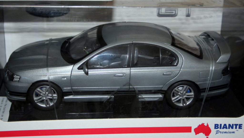 BA GT SILVER / BLACK STRIPE FALCON | B180703B